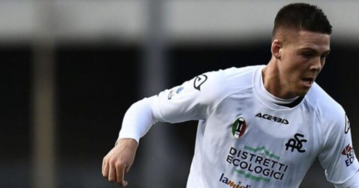 Juventus, si lavora al dopo Cuadrado: attenzione su Holm