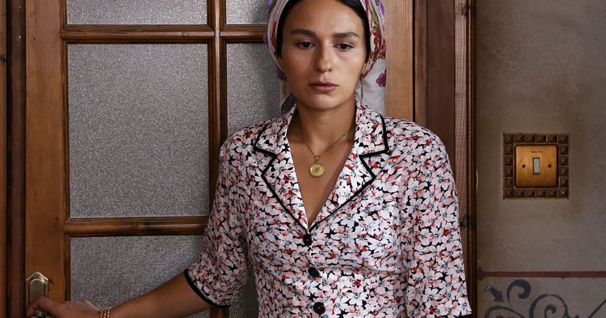 Terra amara, anticipazioni venerdì 27/01: Saniye sempre più gelosa di Seher