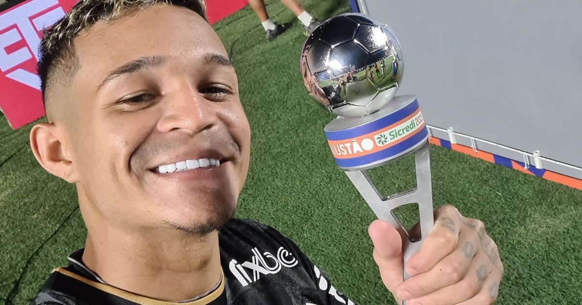 Com dois gols de Adson, Corinthians bate São Paulo no Morumbi e encerra ...