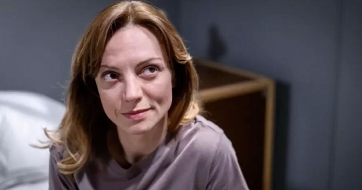 Tempesta d'amore, trame 6-12 novembre: Ariane si avvelena per provare a ...