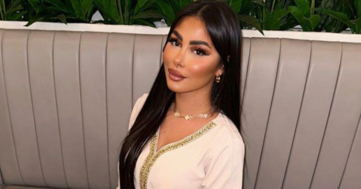 Maeva Ghennam surprise et fière d’avoir un corps sculpté comme celui de ...