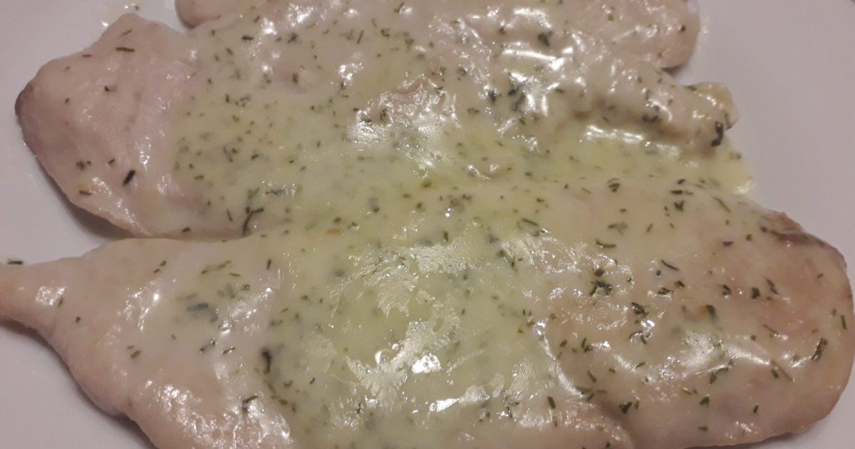 Pollo in salsa chaud froid, una pietanza francese di grande effetto