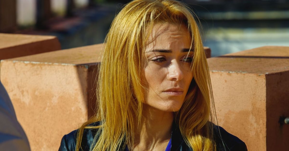 Upas, spoiler all'8/12: Clara vuole scappare con Eduardo ma commette un ...