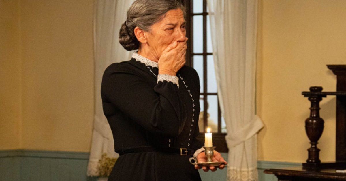 La Promessa anticipazioni spagnole, Petra svela il suo segreto: 'Sono tua madre, Feliciano'