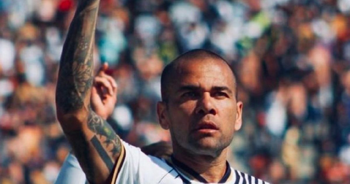 El Pumas Reclama 5 Millones De Dólares De Indemnización A Dani Alves