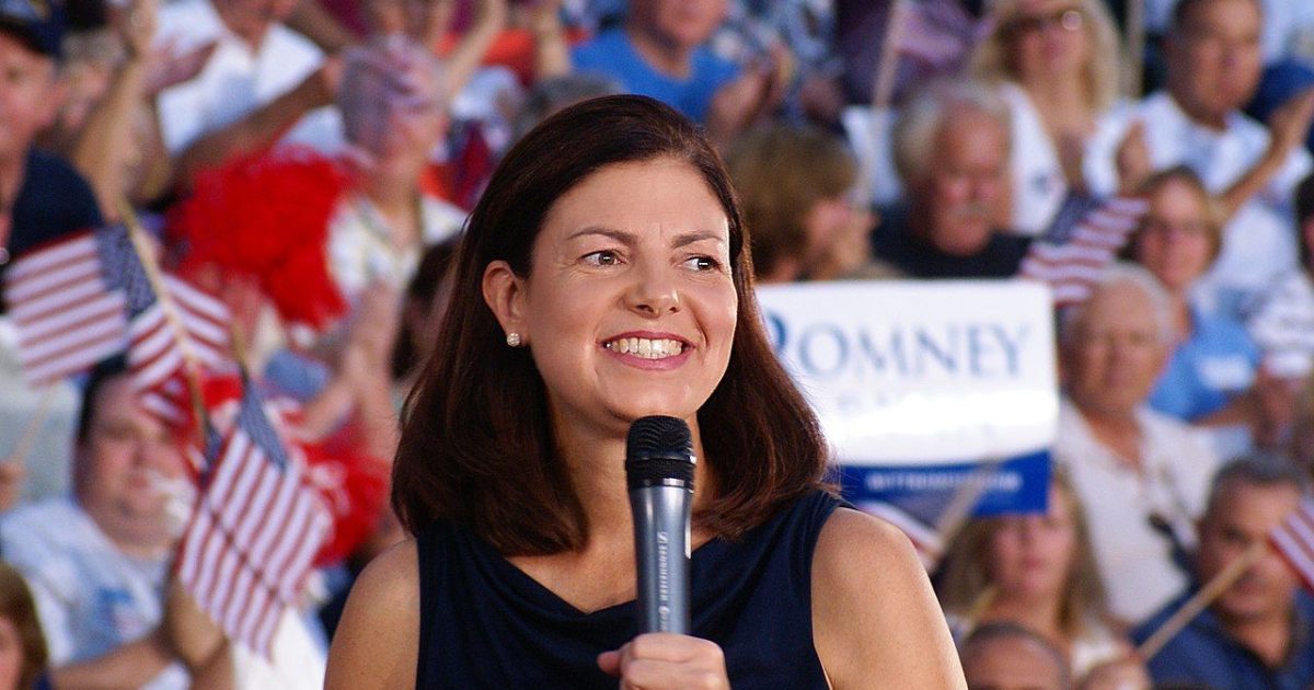 Former U.S. Senator Kelly Ayotte mulling running for Governor of New Hampshire