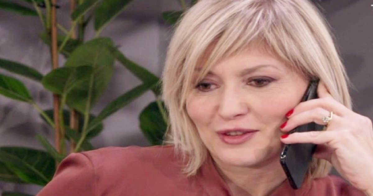 Un posto al sole, puntate maggio 2023: Lara incastrata da Ida, la mamma ...