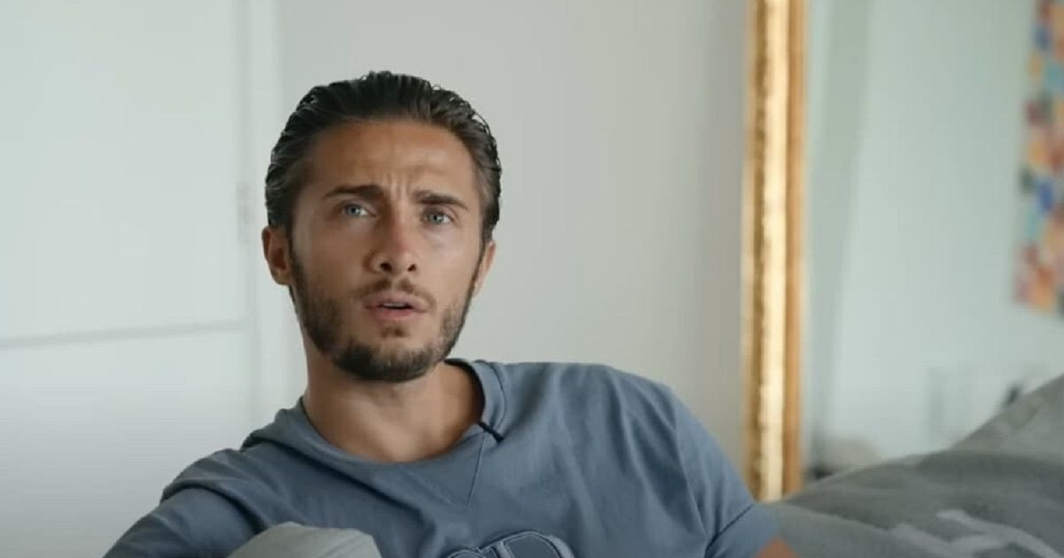 Dylan Thiry, déjà dans la tourmente, est accusé d'être un 'white savior'