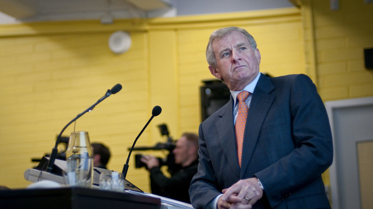 Australia: former opposition leader Simon Crean dies aged 74