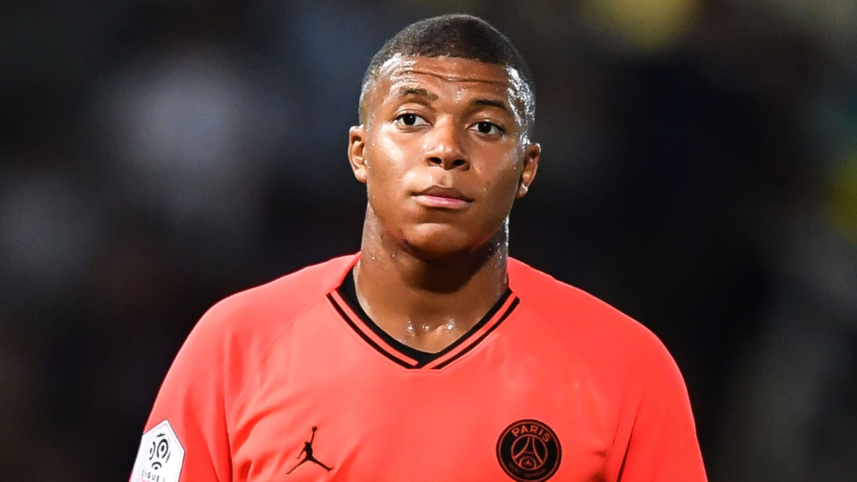 Inter, per l'attacco si starebbe pensando al sogno Kylian Mbappè