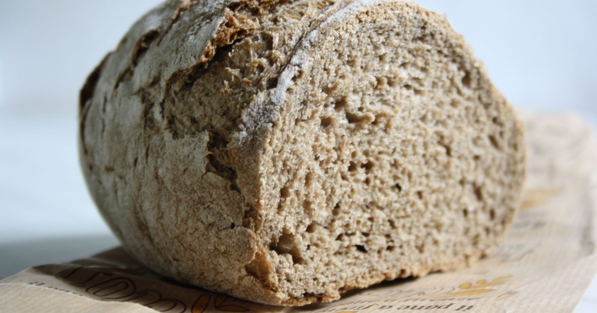 Pumpernickel, la ricetta autentica del pane scuro tedesco