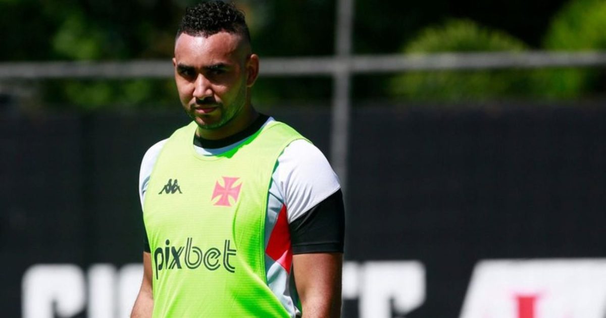 Payet treina sozinho durante folga do elenco do Vasco