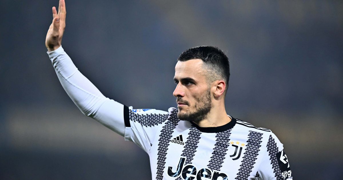 Mercato Juve: possibile cessione per Kostic Mercato Juve: possibile cessione per Kostic