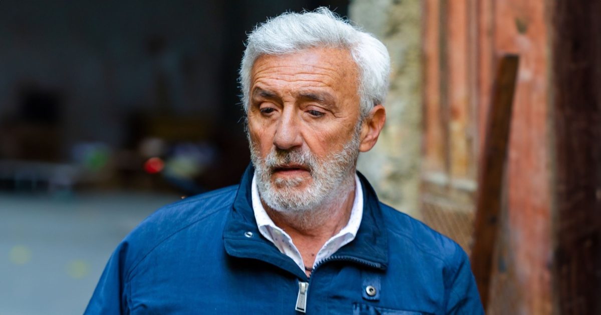 Un posto al sole, spoiler al 19/1: Ferri inizia una guerra aperta ...