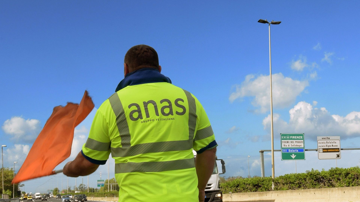 Assunzioni Anas per diplomati anche senza esperienza, domande online ...
