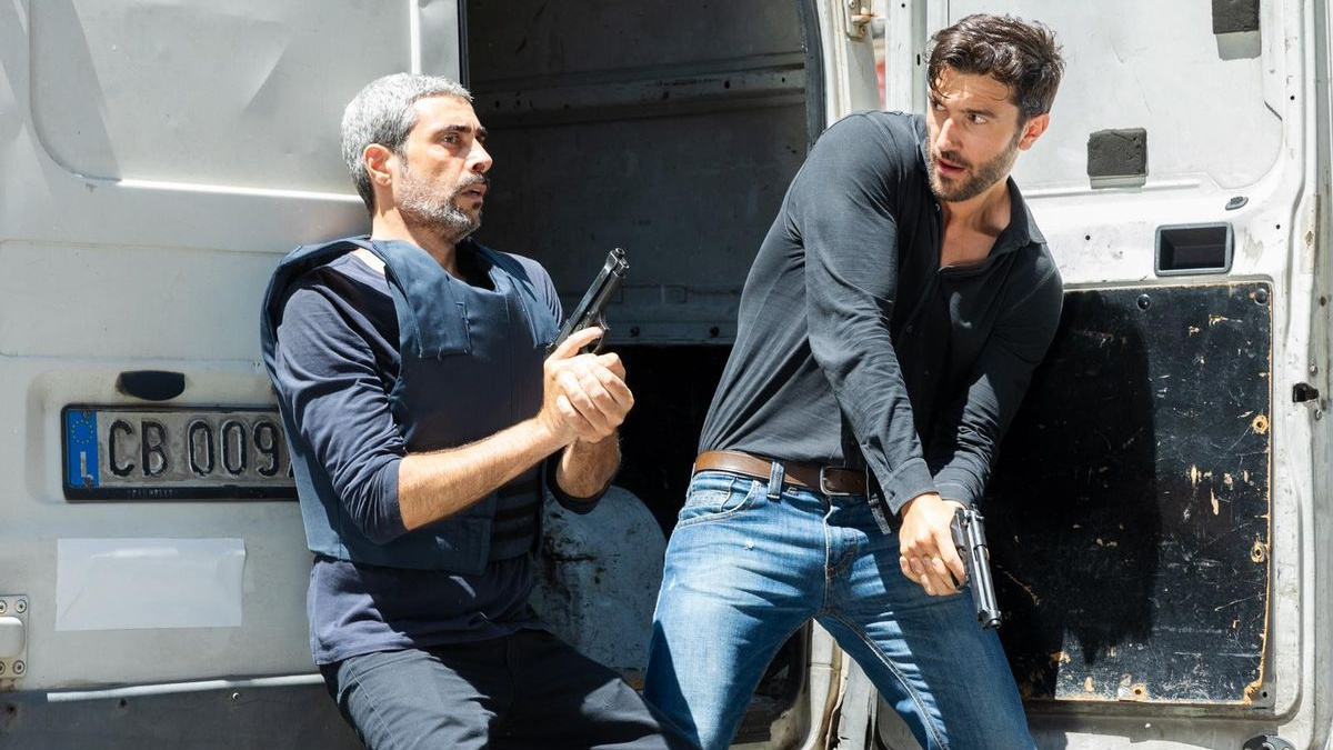 Un posto al sole anticipazioni dal 21 al 25/10: Damiano insegue Torrente, Filippo in crisi