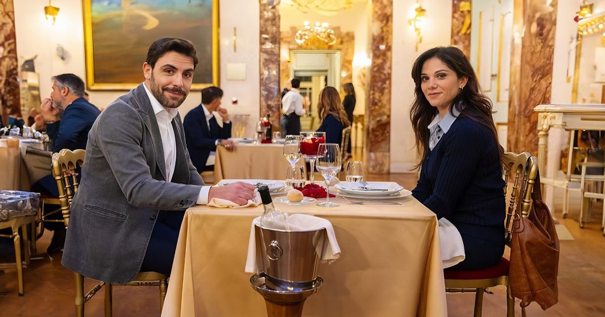 Un posto al sole, trame al 3 gennaio: Rosa accetta l'invito a cena di ...