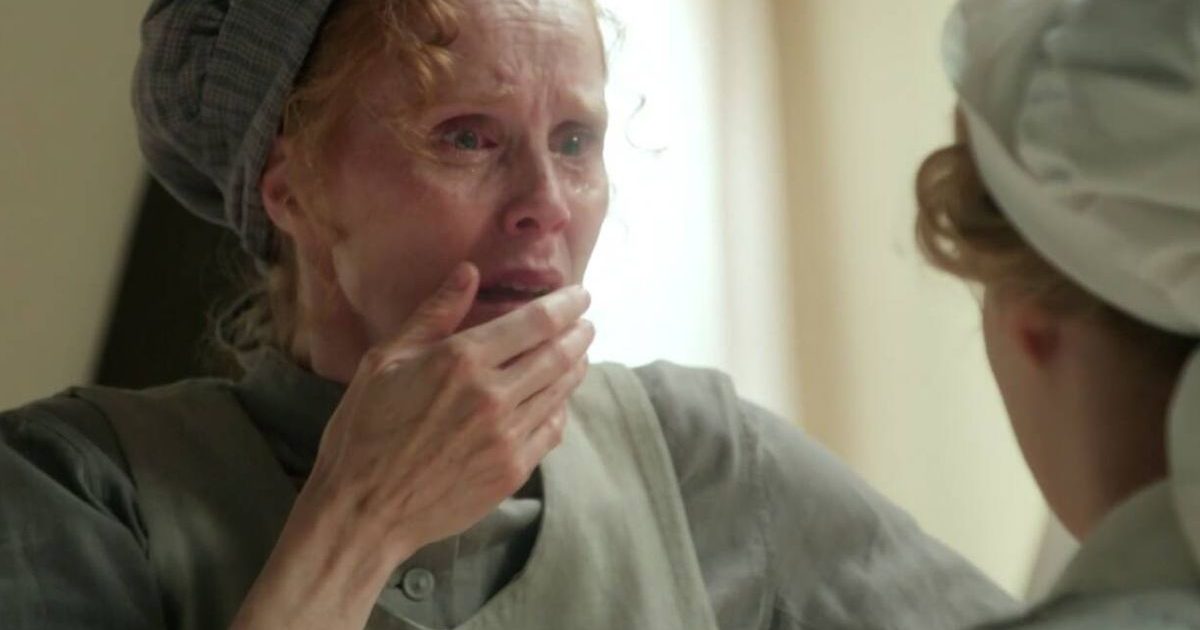 La Promessa, trame spagnole: Pia ferisce Salvador con un bicchiere credendo sia Gregorio