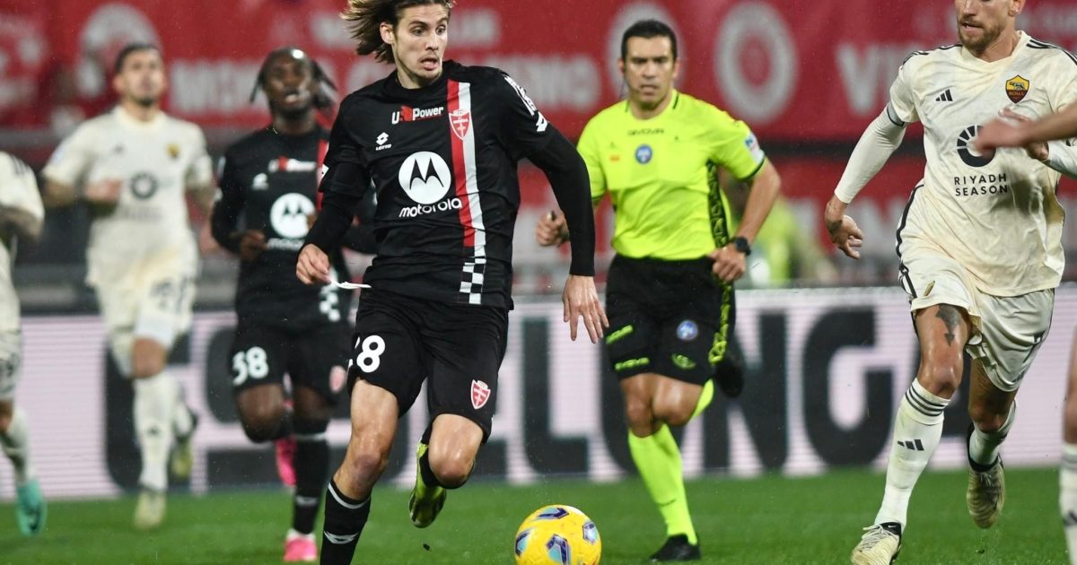 Juve, non solo Koopmeiners, piace anche Colpani: il Manchester United ... Juve, non solo Koopmeiners, piace anche Colpani: il Manchester United ...