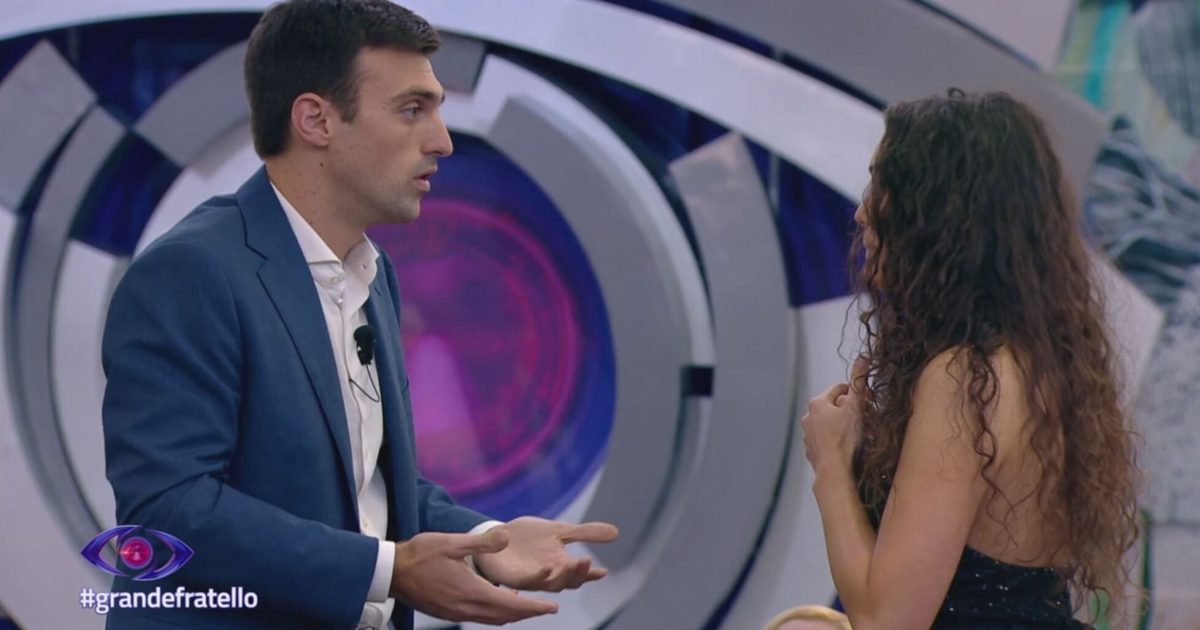 GF, il fidanzato di Angelica Baraldi definisce una 'setta' i fan di ...