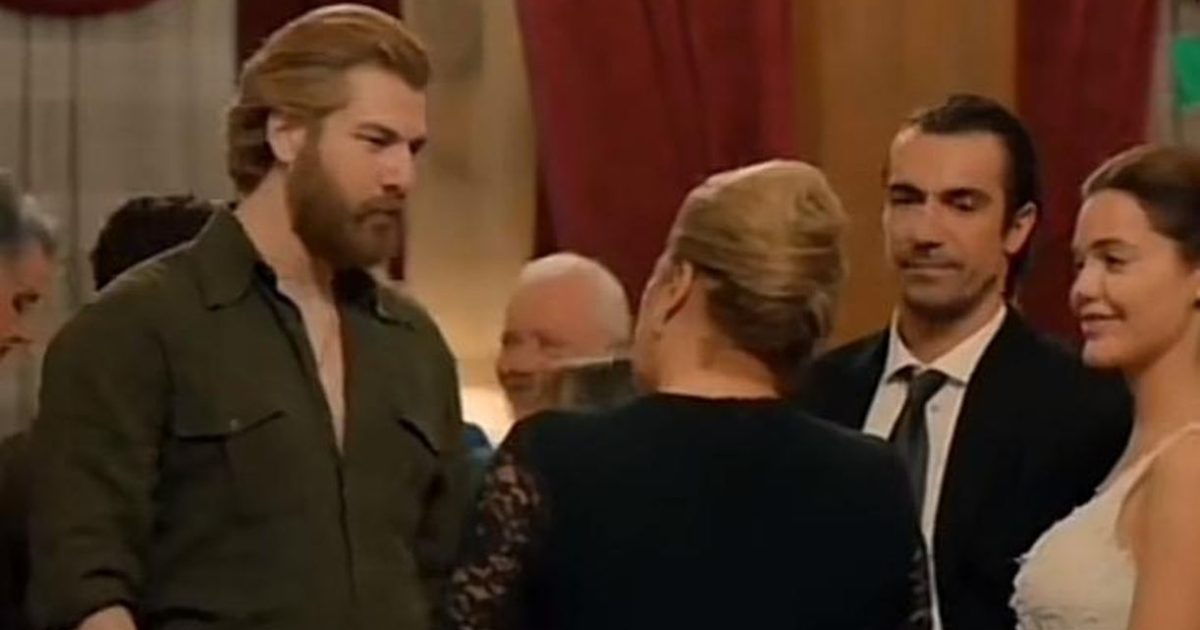 Terra amara spoiler dell'ultima stagione, Fikret a Zuleyha: 'Spero sia felice per tutta la vita'