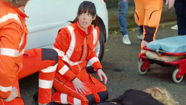 Upas, puntate sino al 19 aprile: Diana ricoverata in condizioni disperate