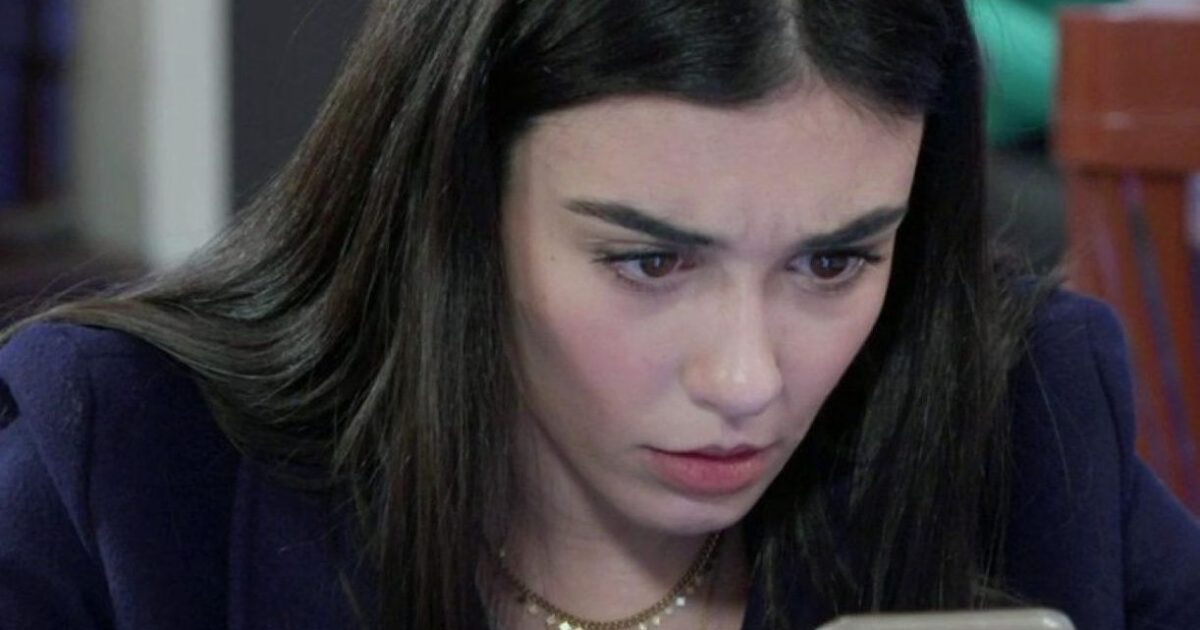 Un posto al sole, l'attrice di Rossella: 'Ho letto commenti cattivi, mi hanno fatto male'