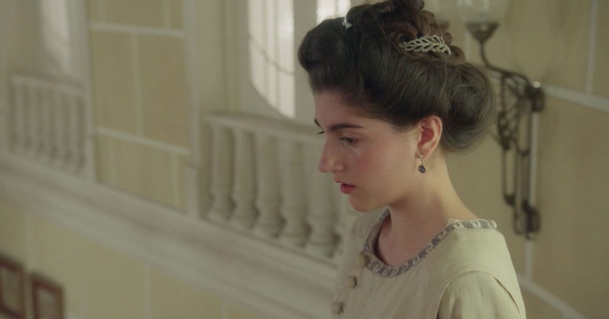 La Promessa, anticipazioni spagnole: Jimena smette di respirare dopo giorni di agonia