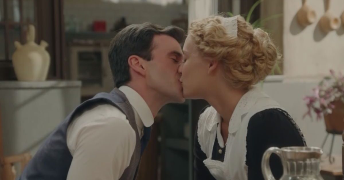 La Promessa, trame 21-27 luglio: Exposito accetta di fidanzarsi con Abel