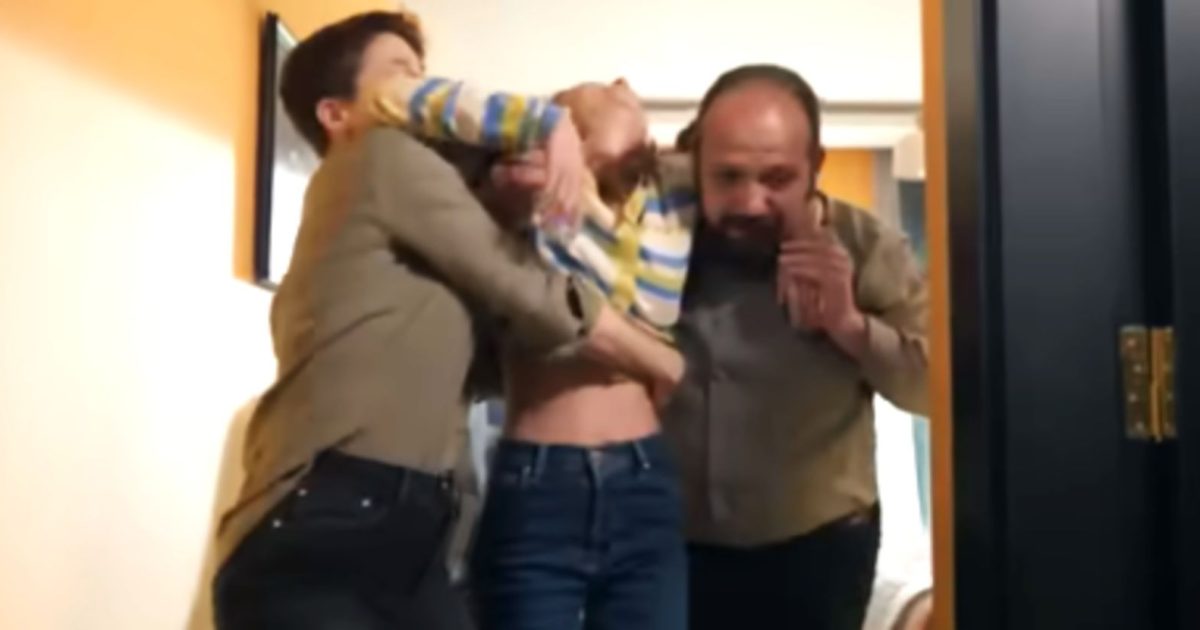 The Family, trame del 19 agosto: Devin sconvolta dall'omicidio di Buket, Ceylan rischia la vita