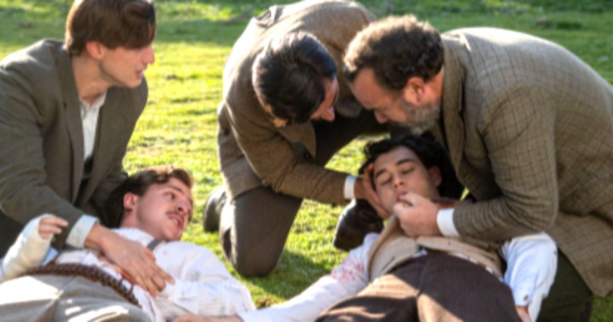 La Promessa, spoiler Spagna: Curro e Feliciano feriti da un colpo di ...