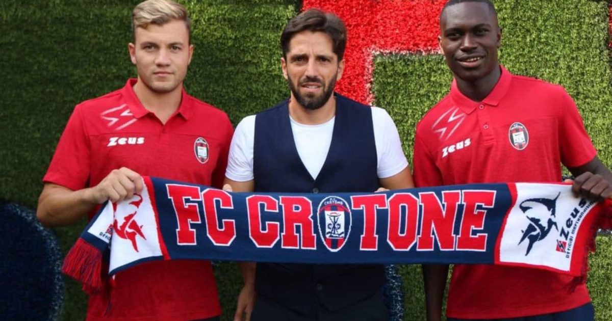 Crotone, il nuovo arrivato Nicolò Armini: 'È un onore essere qui'