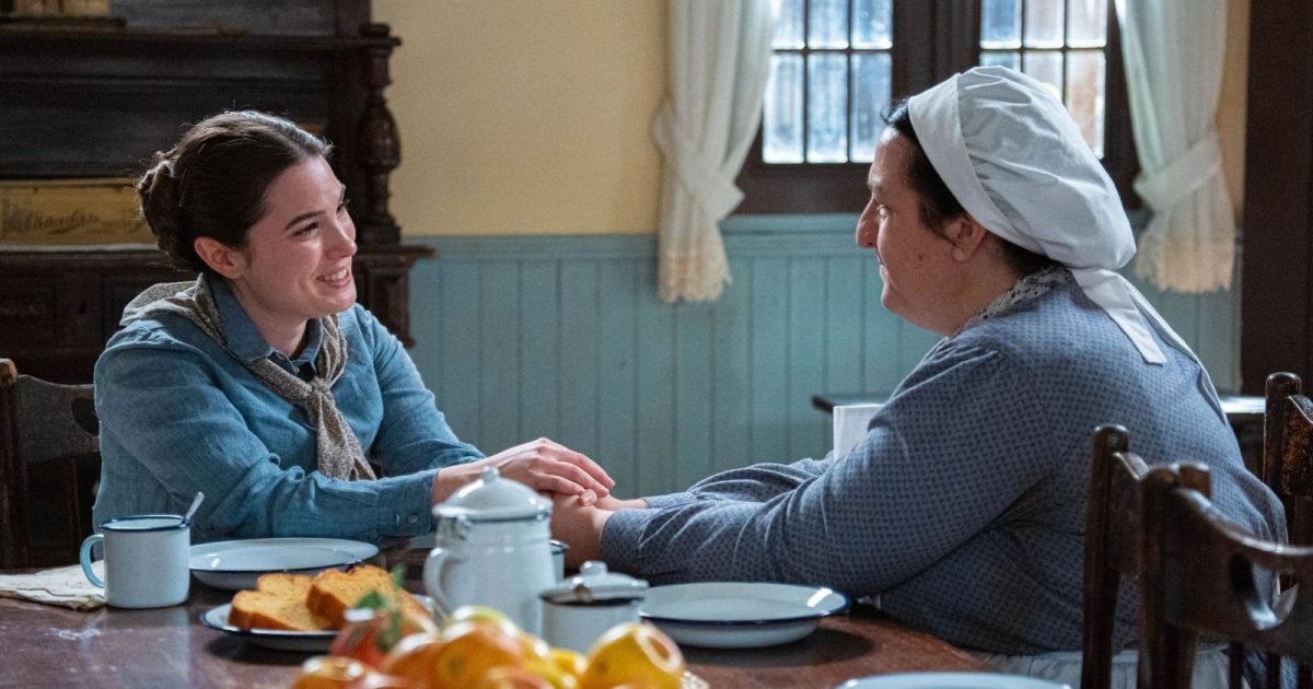 La Promessa trame spagnole: Candela aiuta Simona a riappacificarsi con la figlia Virtudes