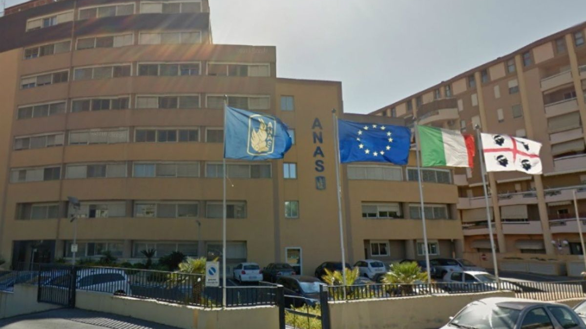 Assunzioni Anas: si cercano impiegati negli uffici, cv entro il 16 ...
