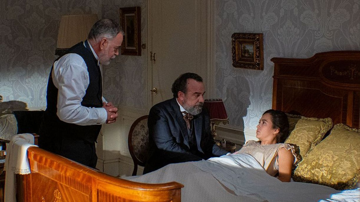 La Promessa, anticipazioni spagnole: Catalina ha un'emorragia, Jana incastra Cruz