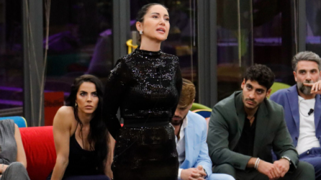 Grande Fratello, anticipazioni 16 gennaio: Jessica ed Helena ritornano ...