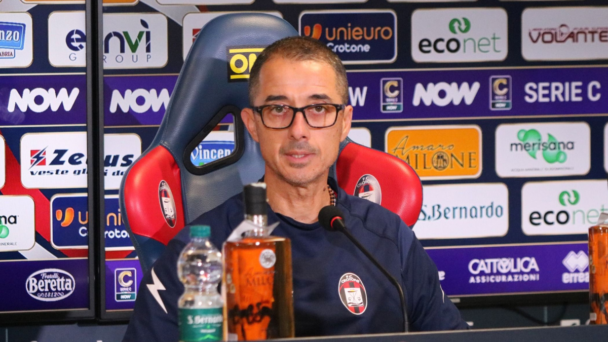 Crotone, Emilio Longo: 'Vinicius Di Stefano? Valuteremo il sui ritorno ...
