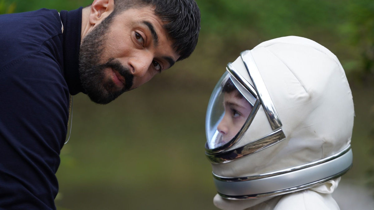 Io sono Farah, trame turche: Tahir scopre che il padre di Kerim è ...