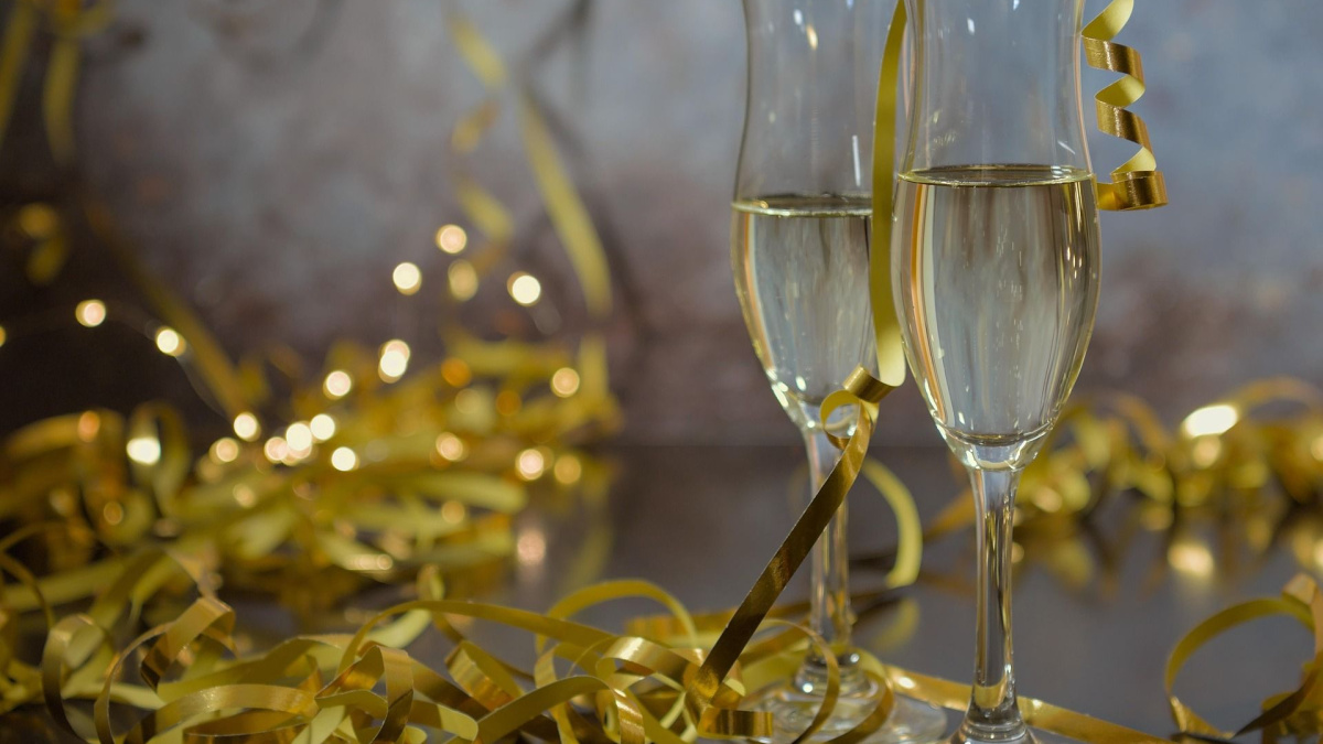 L'oroscopo del giorno martedì 30 dicembre: voglia di vivere in Gemelli ...