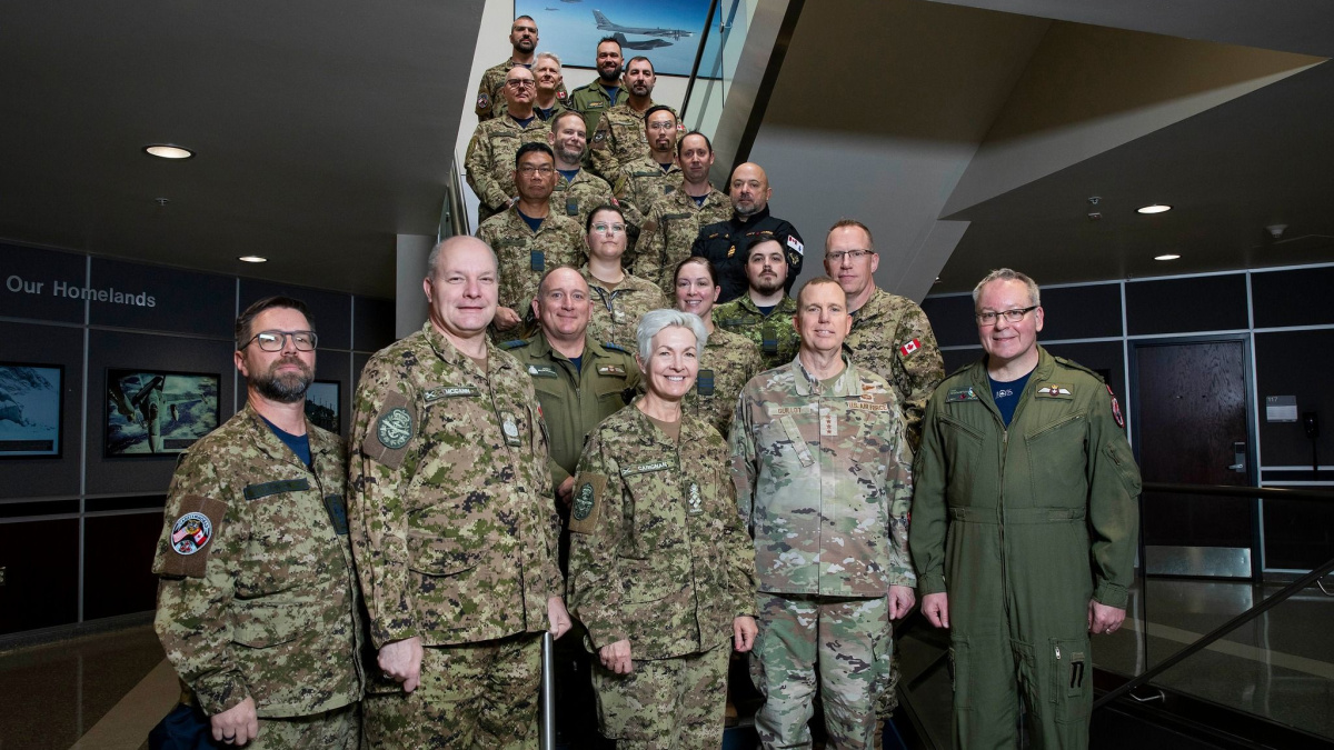 Babbo Natale 2025: come seguire il suo viaggio con i tracker di NORAD e ...