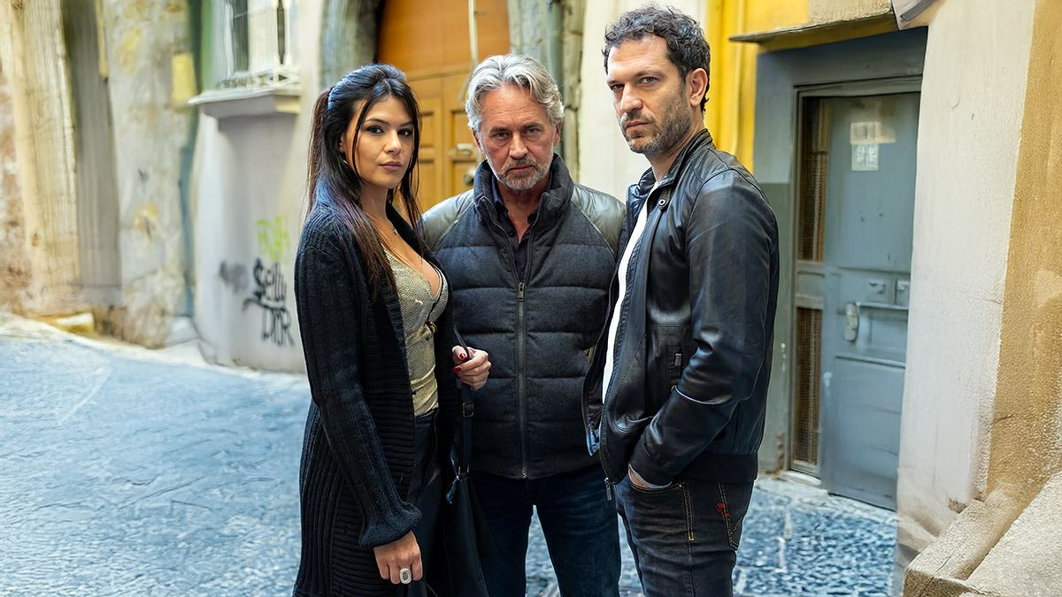 Un posto al sole, anticipazioni al 9 gennaio: Eduardo entra nella banda ...