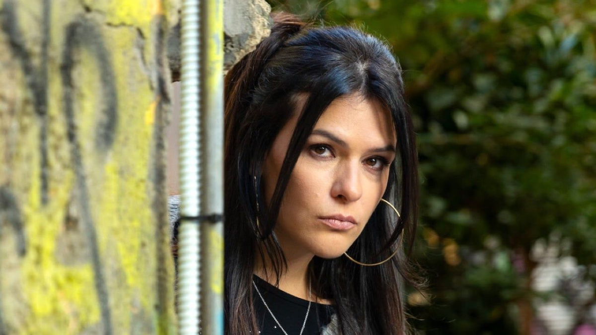 Upas, spoiler al 2 gennaio: Stella seduce Eduardo, Micaela critica Niko ...