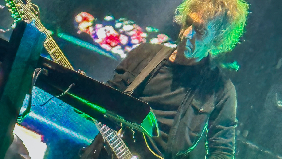 Addio a Perry Bamonte: storico chitarrista dei The Cure aveva 65 anni
