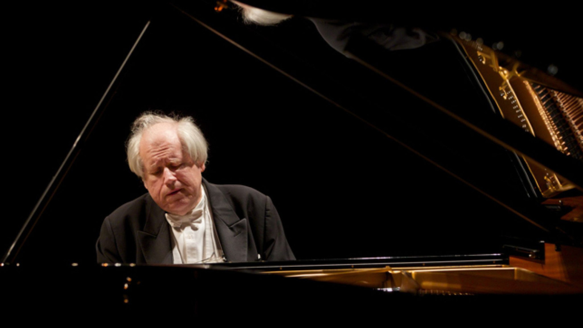 Grigory Sokolov torna al Lingotto con Beethoven e Brahms