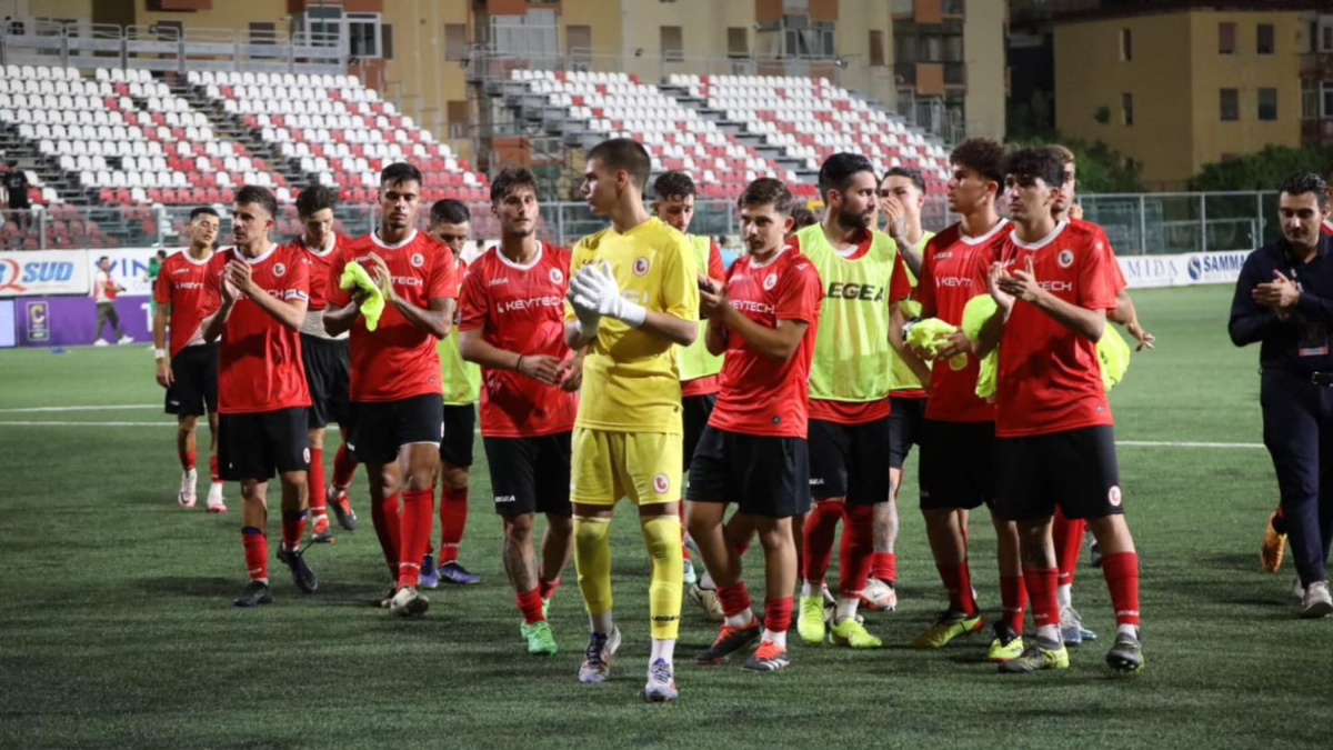 Taranto e Turris a rischio esclusione: il girone C di Lega pro può ...