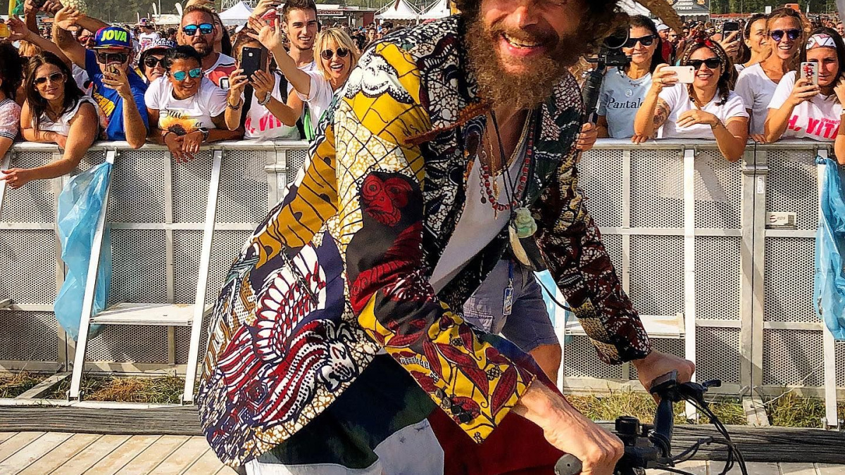 Jovanotti, la mostra En Route della Biblioteca Apostolica espone i suoi ...