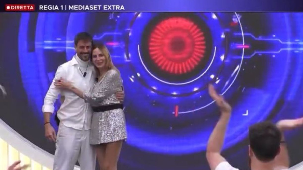 Grande Fratello anticipazioni 24 febbraio: secondo finalista, Stefania ...