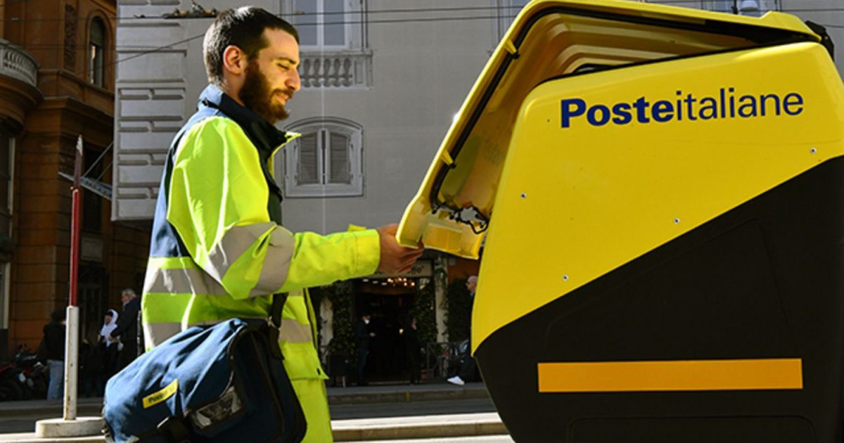 Assunzioni postini in tutta Italia: basta il diploma, domande online