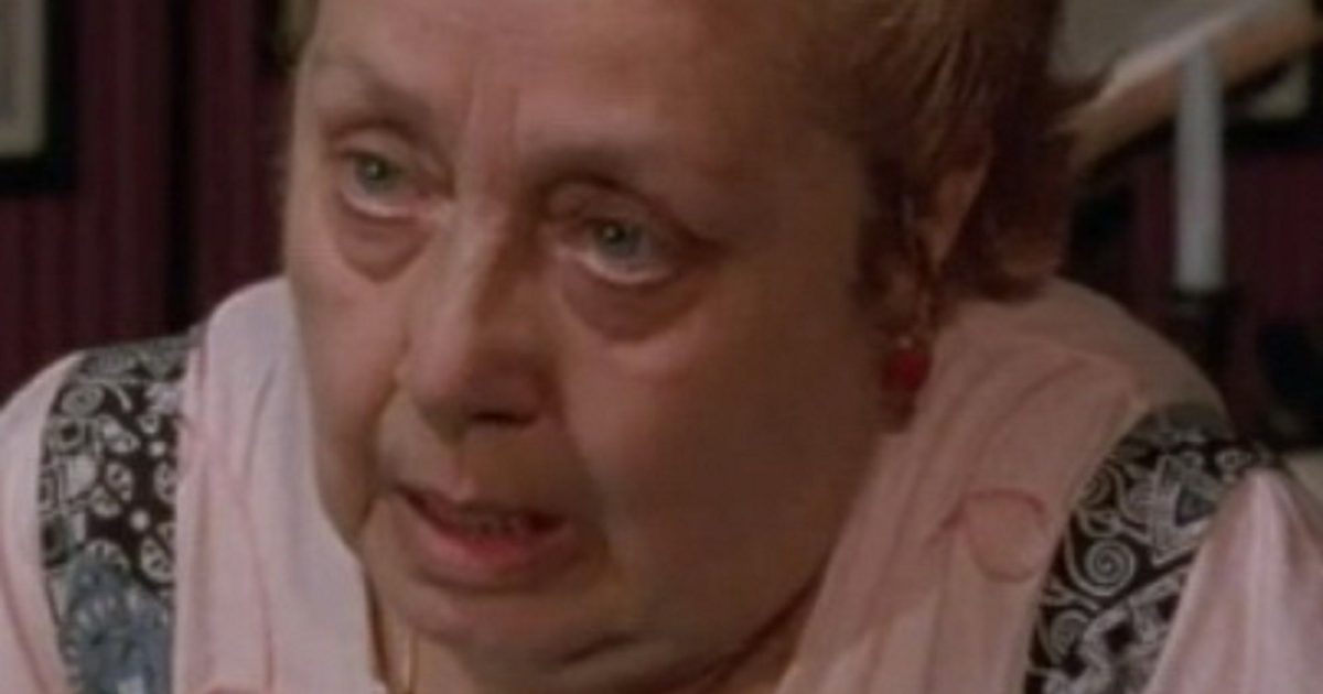 L'attrice Pia Velsi compie 101 anni: interpretò nonna Trieste in Parenti serpenti