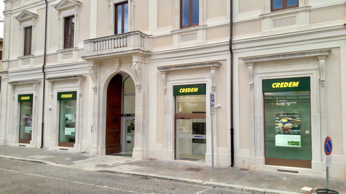 Credem assume sportellisti in tutta Italia: sufficiente il diploma ...